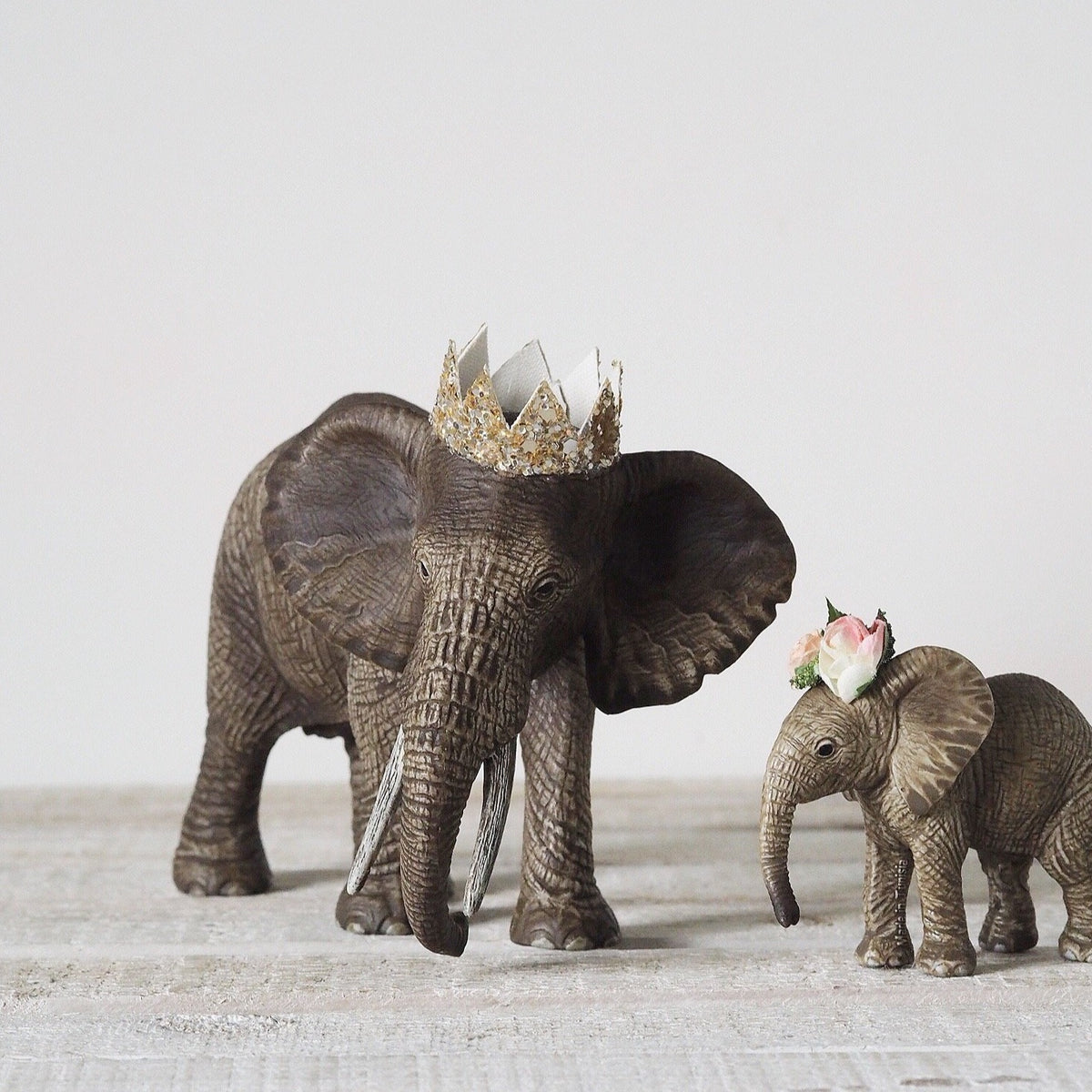 Mummy Elephant | Bow Beaus