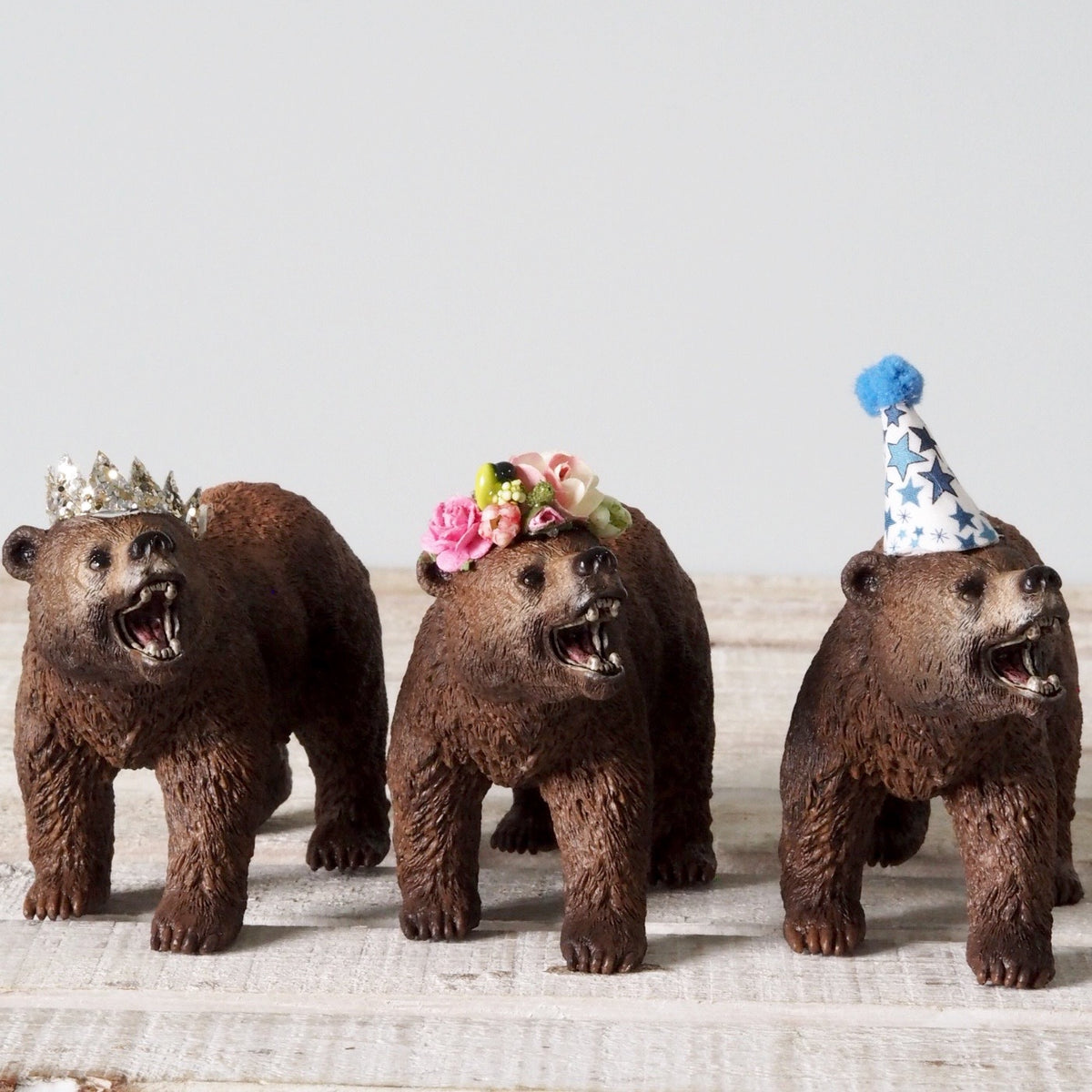 Happy Birthday Grizzly Bear Happy Birthday Big Hugs Card Paper Tiger